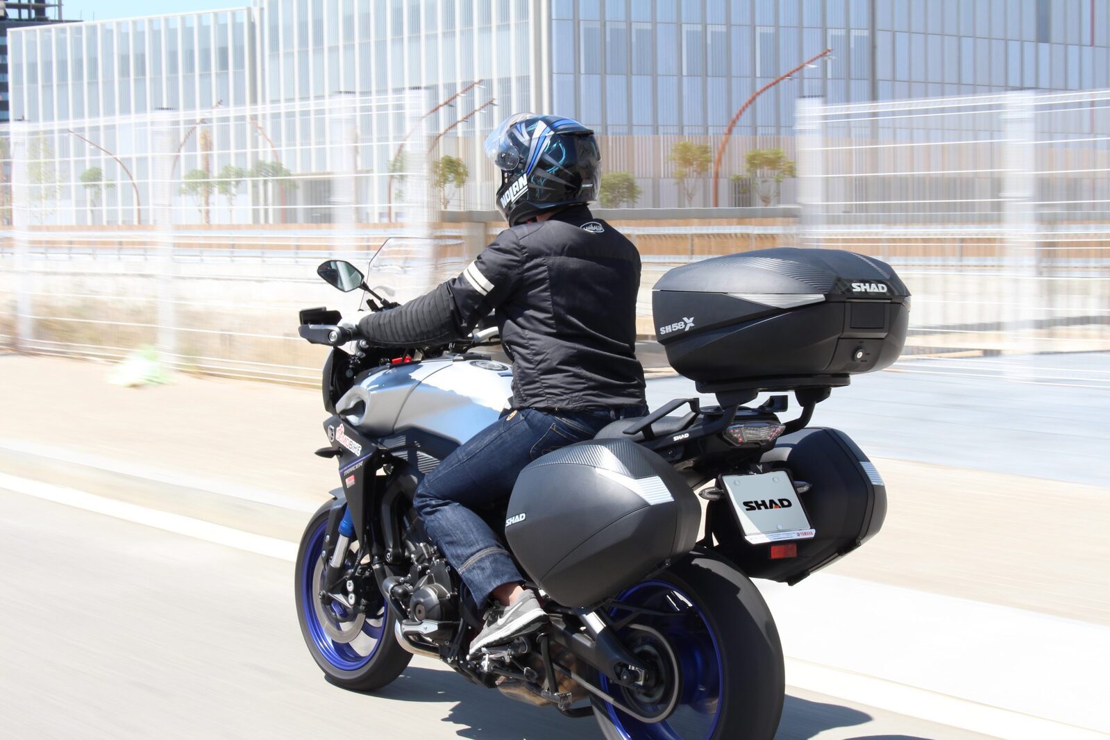 SHAD EXPANDABLE TOP CASE SH58X CARBON